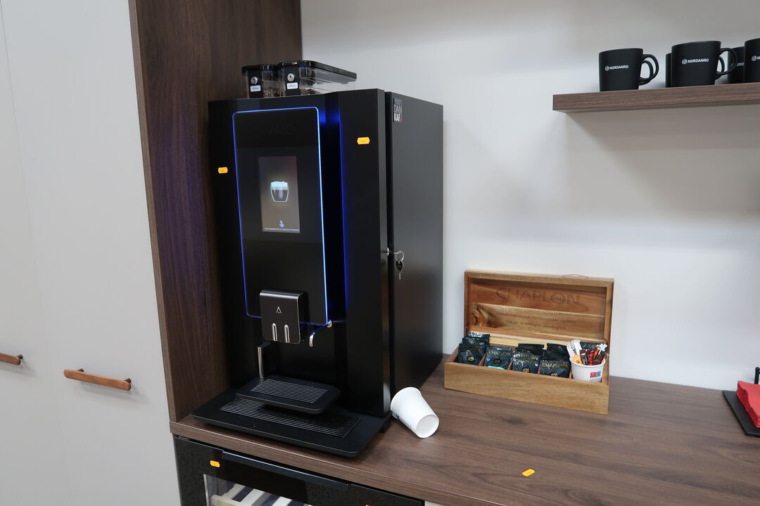 A7315 L12 - Fuldautomatisk espressomaskine ANIMO Optibean X 22